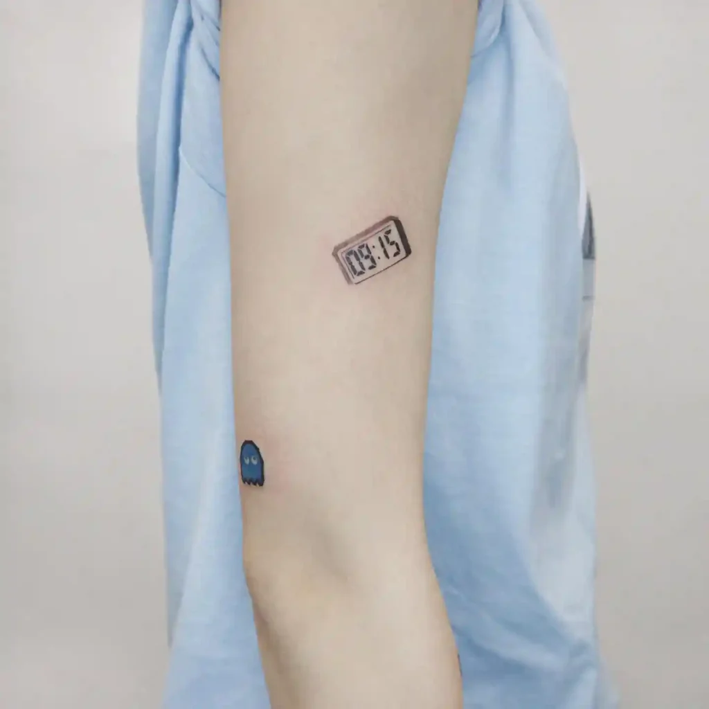 36 Timeless Clock Tattoo Designs to Wear Time on Skin - Tattoo Imprints